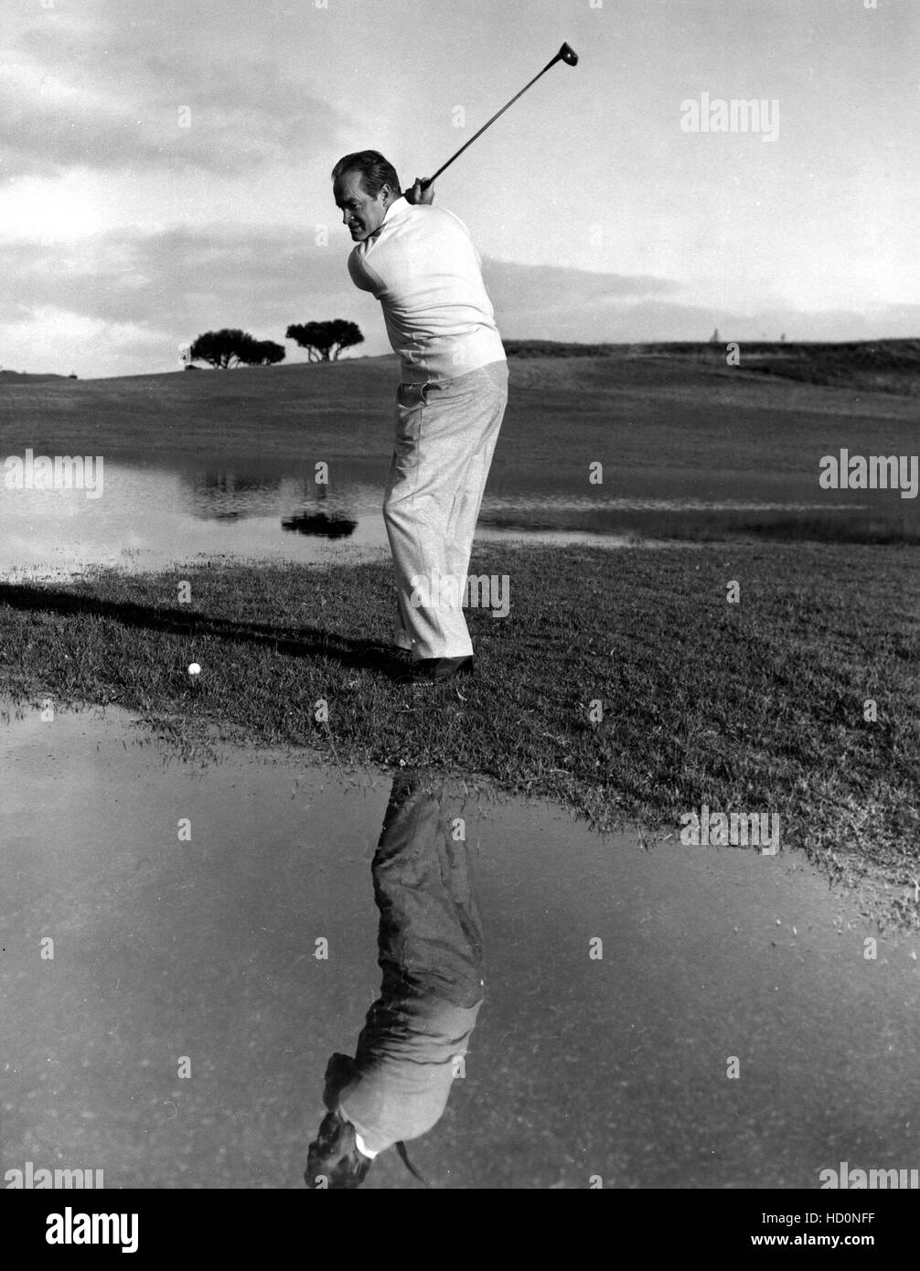 BOB HOPE, playing golf at the Australian Golf Club in Kensington, 5/28 ...