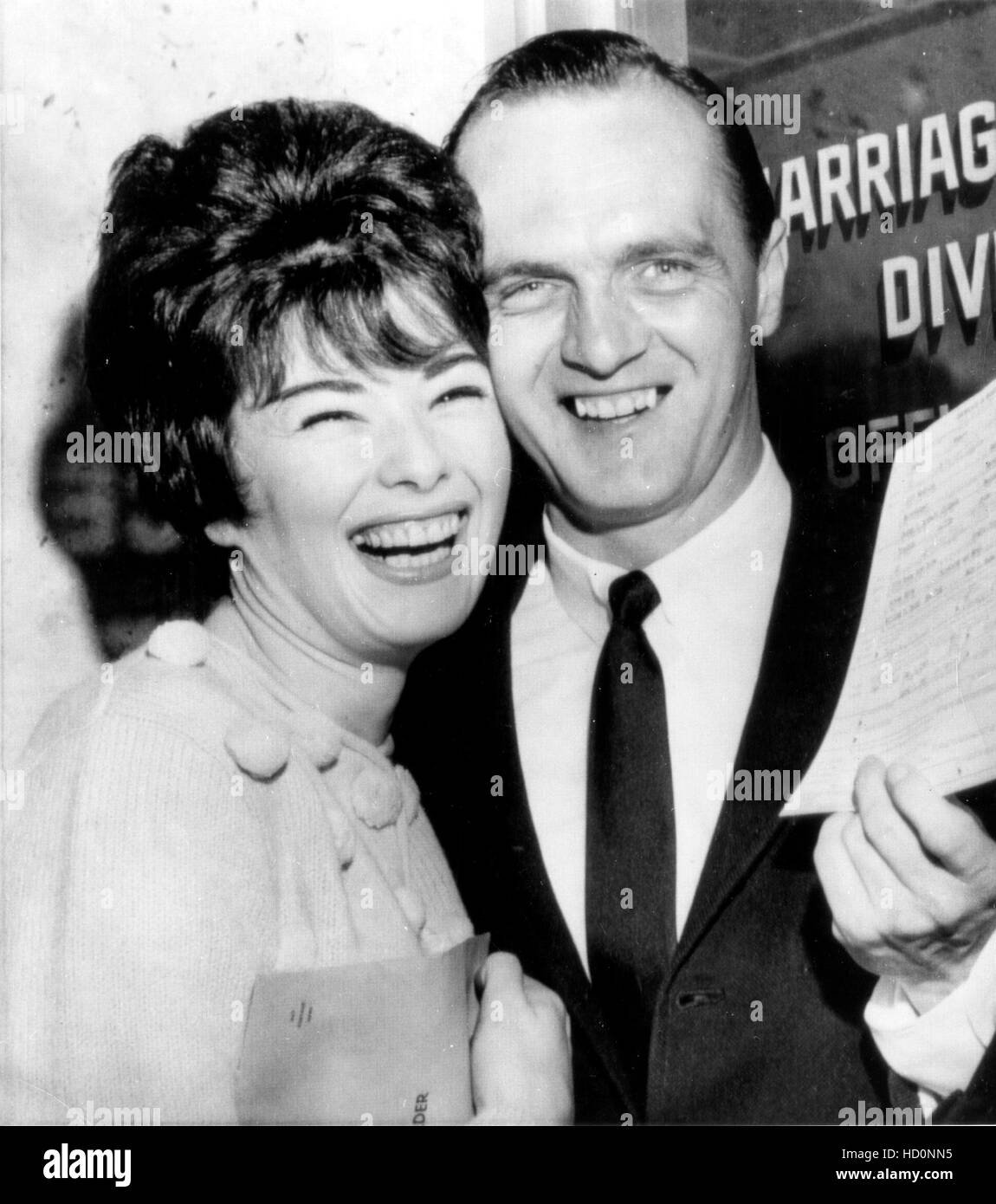 Bob Newhart, right, and fiancee Ginny Quinn, taking out their marriage ...