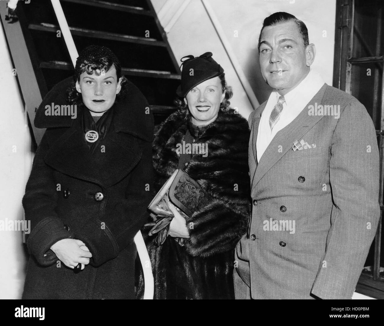 Buck Jones, his wife, Odelle Jones, (center), their daughter, Maxine ...