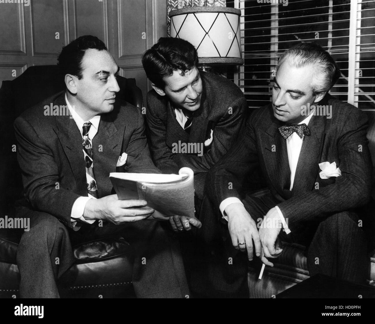 Benedict Bogeaus, Burgess Meredith and Casey Robinson discuss plans for future productions, 1946 ...