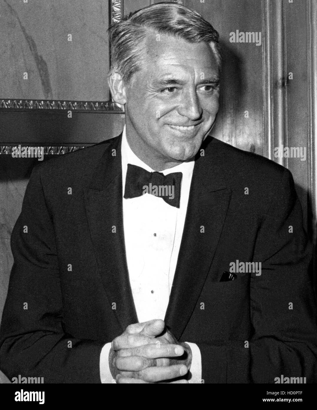 CARY GRANT, 1960s Stock Photo - Alamy
