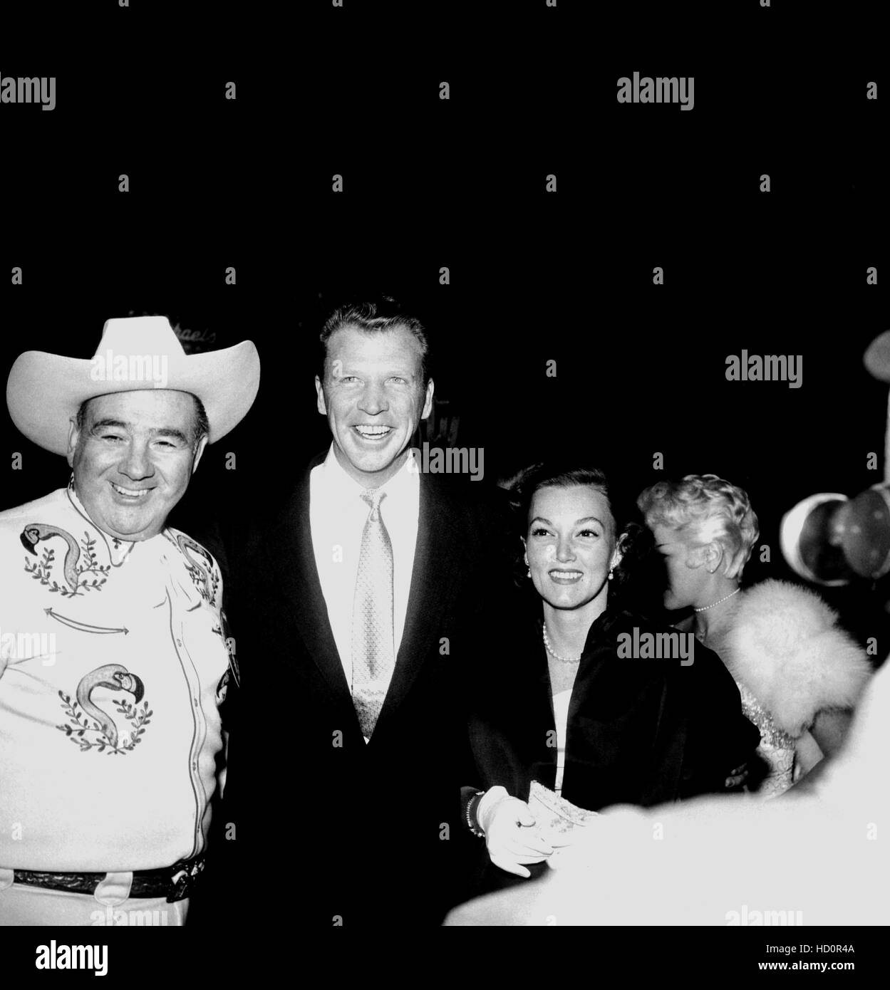 From left: Abe Schiller of Las Vegas Flamingo Hotel and Dan Dailey with ...