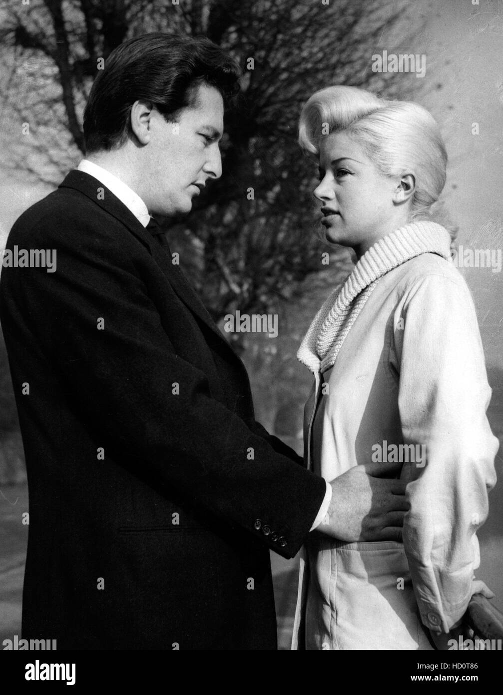 Diana Dors with first husband Dennis Hamilton, 1950s Stock Photo - Alamy
