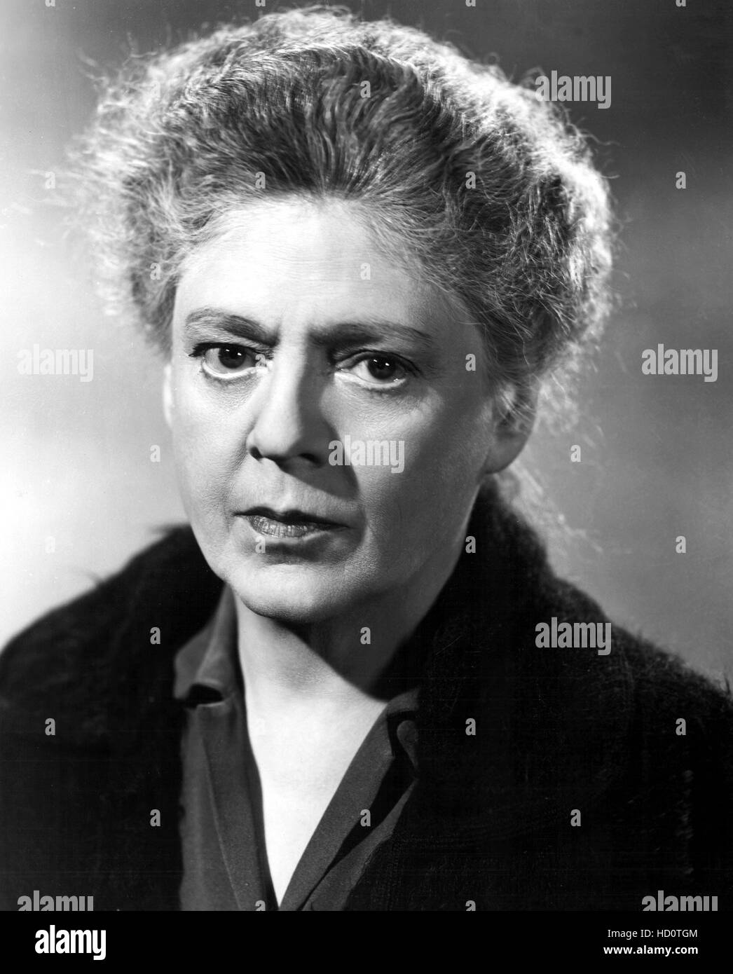 NONE BUT THE LONELY HEART, Ethel Barrymore, 1944 Stock Photo - Alamy
