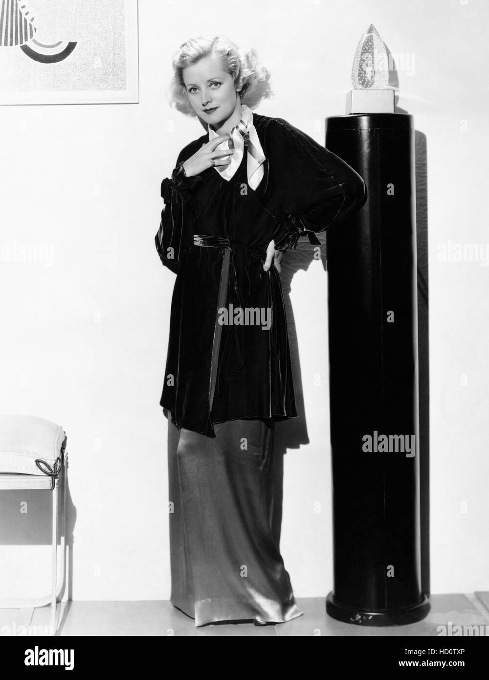 Evelyn Laye, 1934 Stock Photo - Alamy