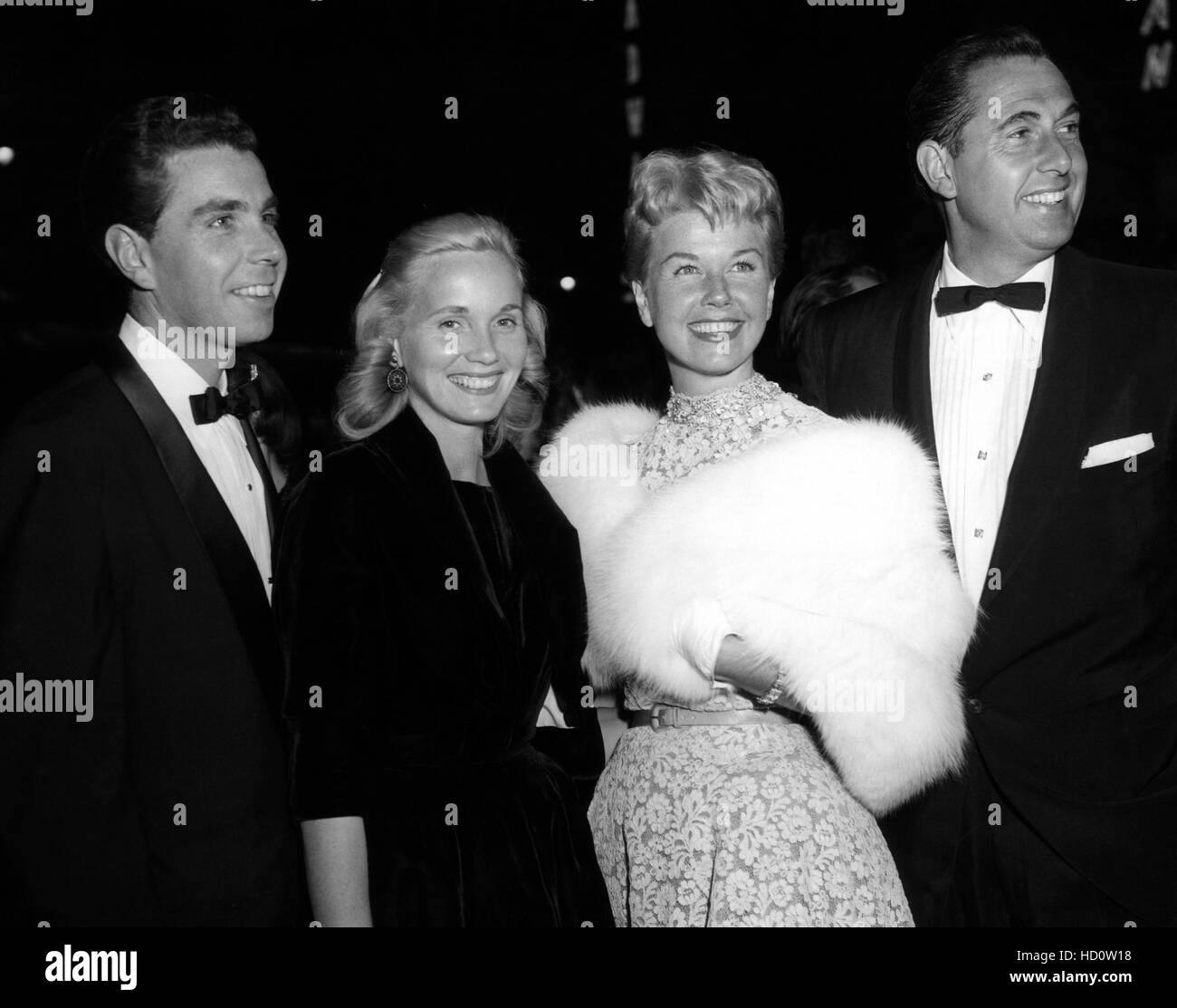 Eva Marie Saint (second from l), with husband Jeffrey Hayden (l), Doris ...