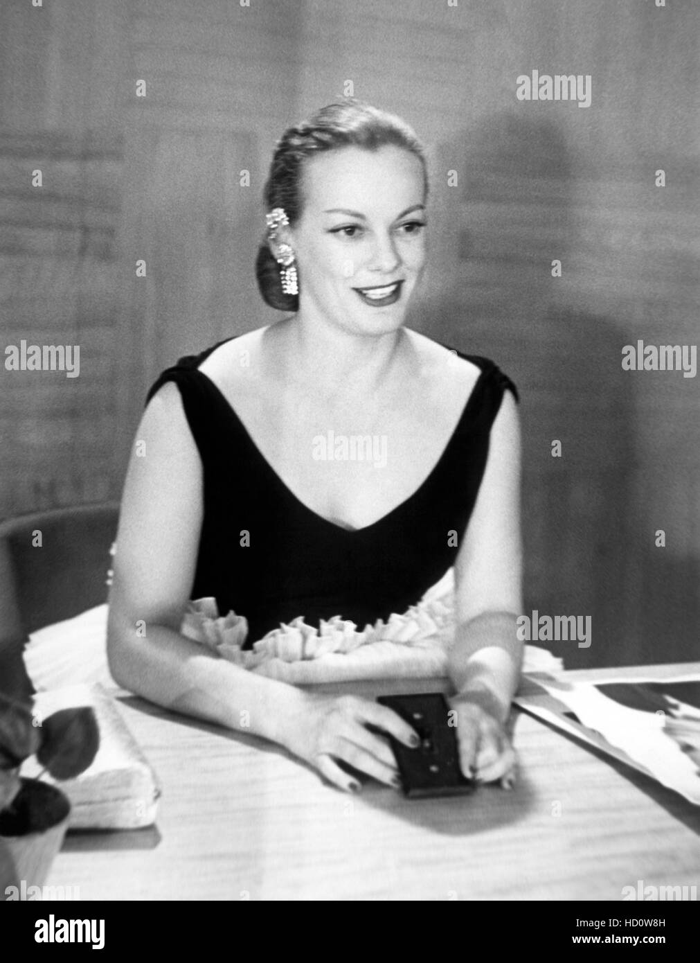 THE FAYE EMERSON SHOW, Faye Emerson, 1950 Stock Photo - Alamy