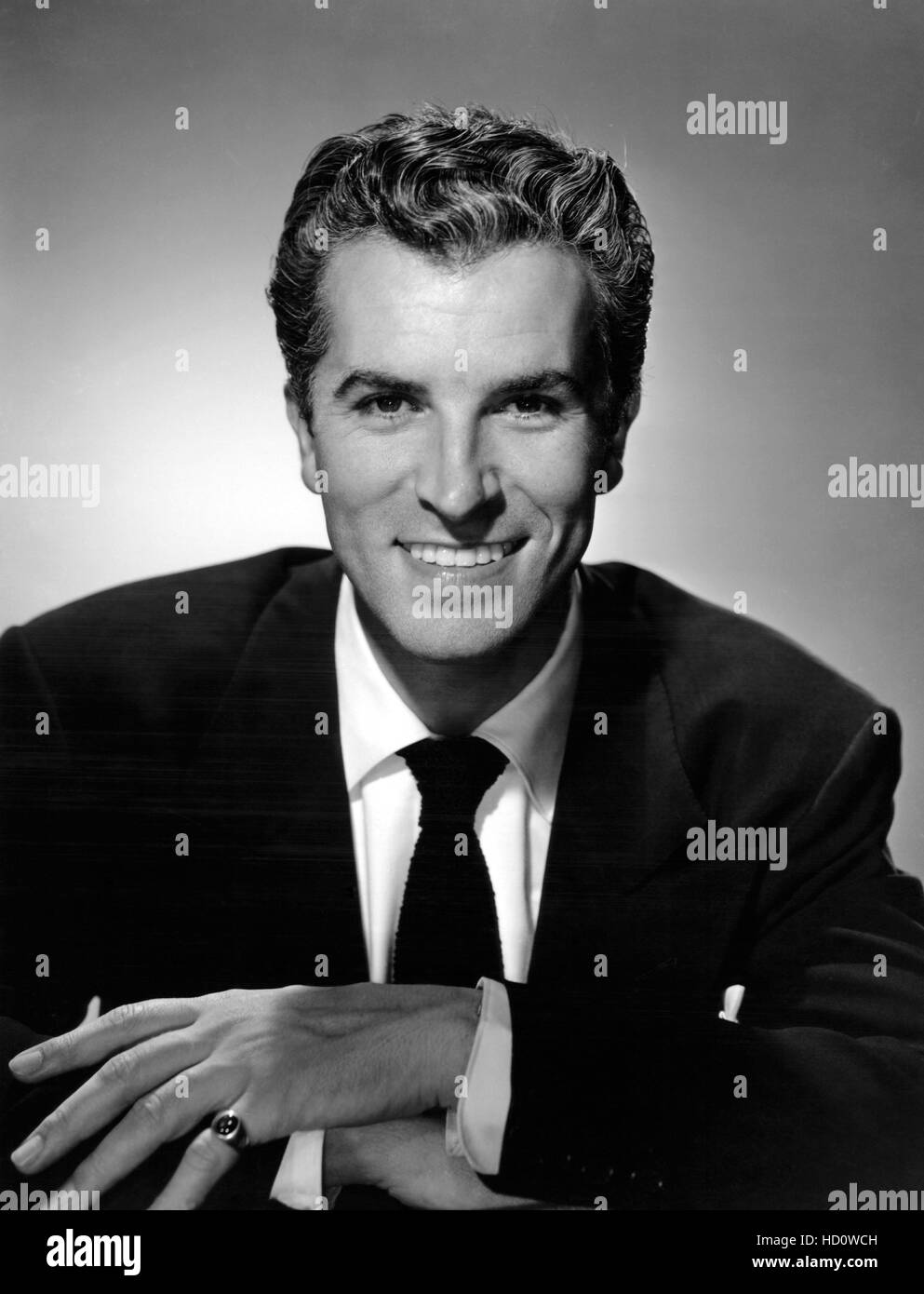 Pinkie ring hi-res stock photography and images - Alamy