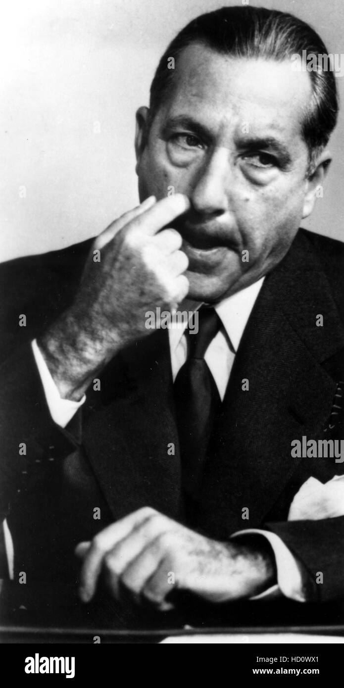 Frank Costello, mob boss, testifying before the Senate, March 1951 ...