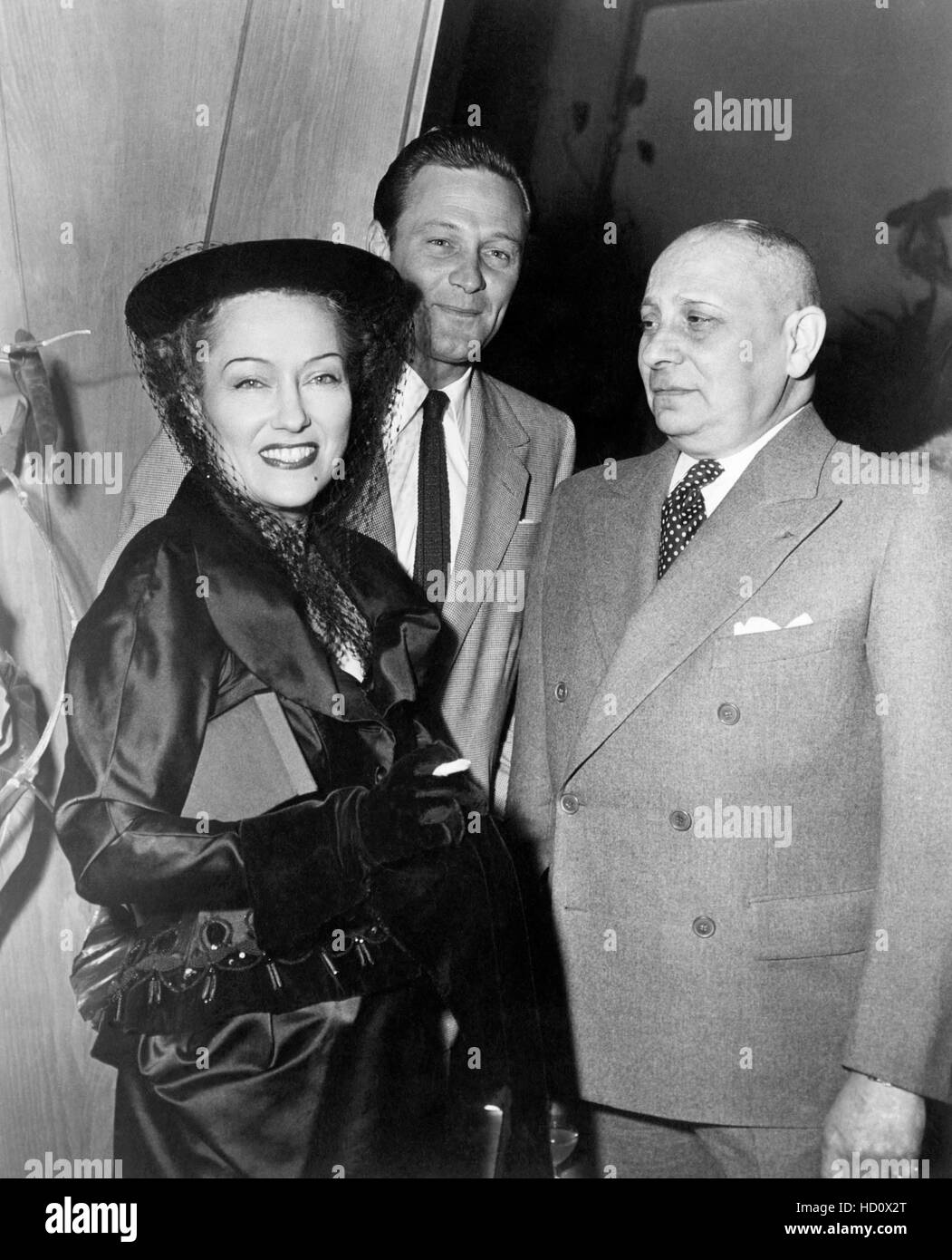 Gloria Swanson, William Holden, Erich von Stroheim, 1950 Stock Photo ...