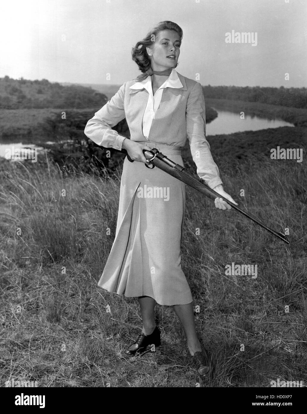 Grace Kelly models safari clothing in Tanganyika, British East Africa ...