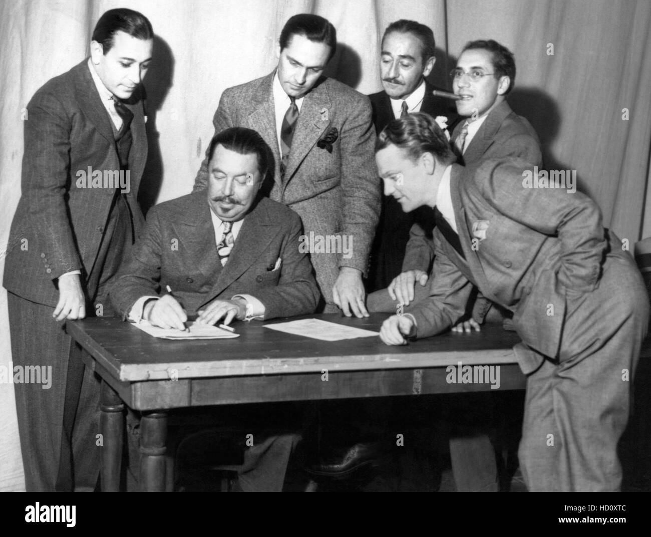 Founding members of Screen Actors Guild meet at El Capitan Theater, Los ...