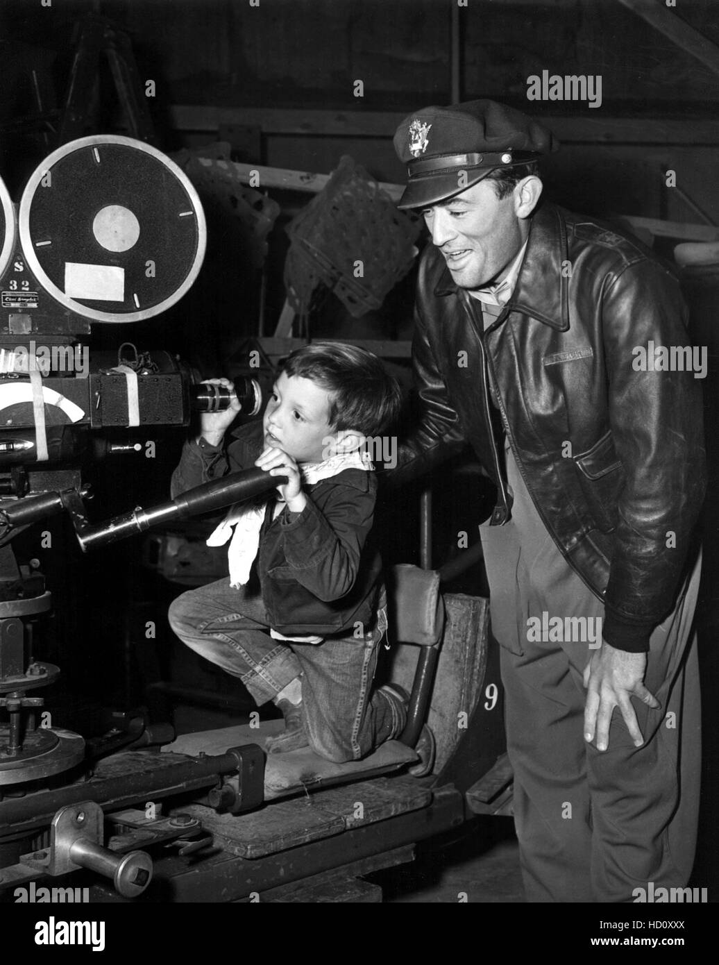 Gregory Peck with son Jonathan on the set of TWELVE O'CLOCK HIGH, 1949 ...