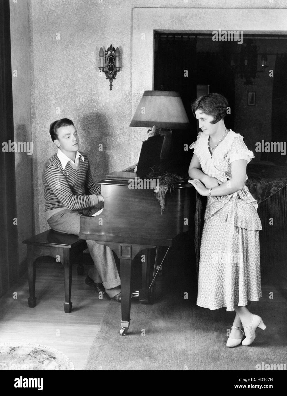 James Cagney (left) and his wife Billie Cagney at home, 1932 Stock ...
