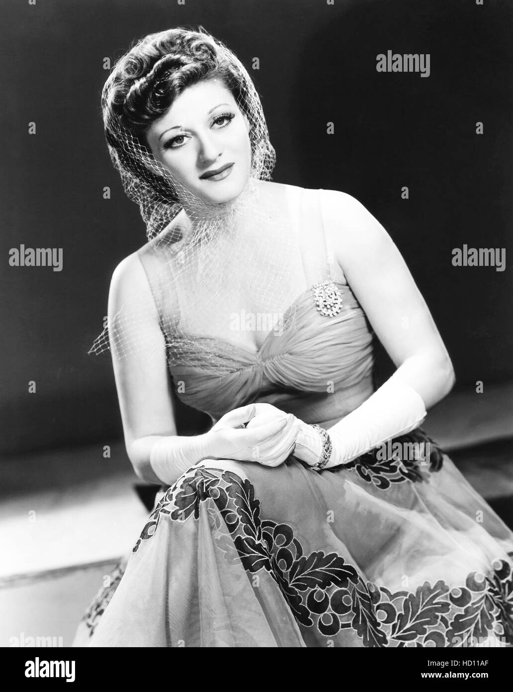 Beatrice Kay, 1943 Stock Photo - Alamy