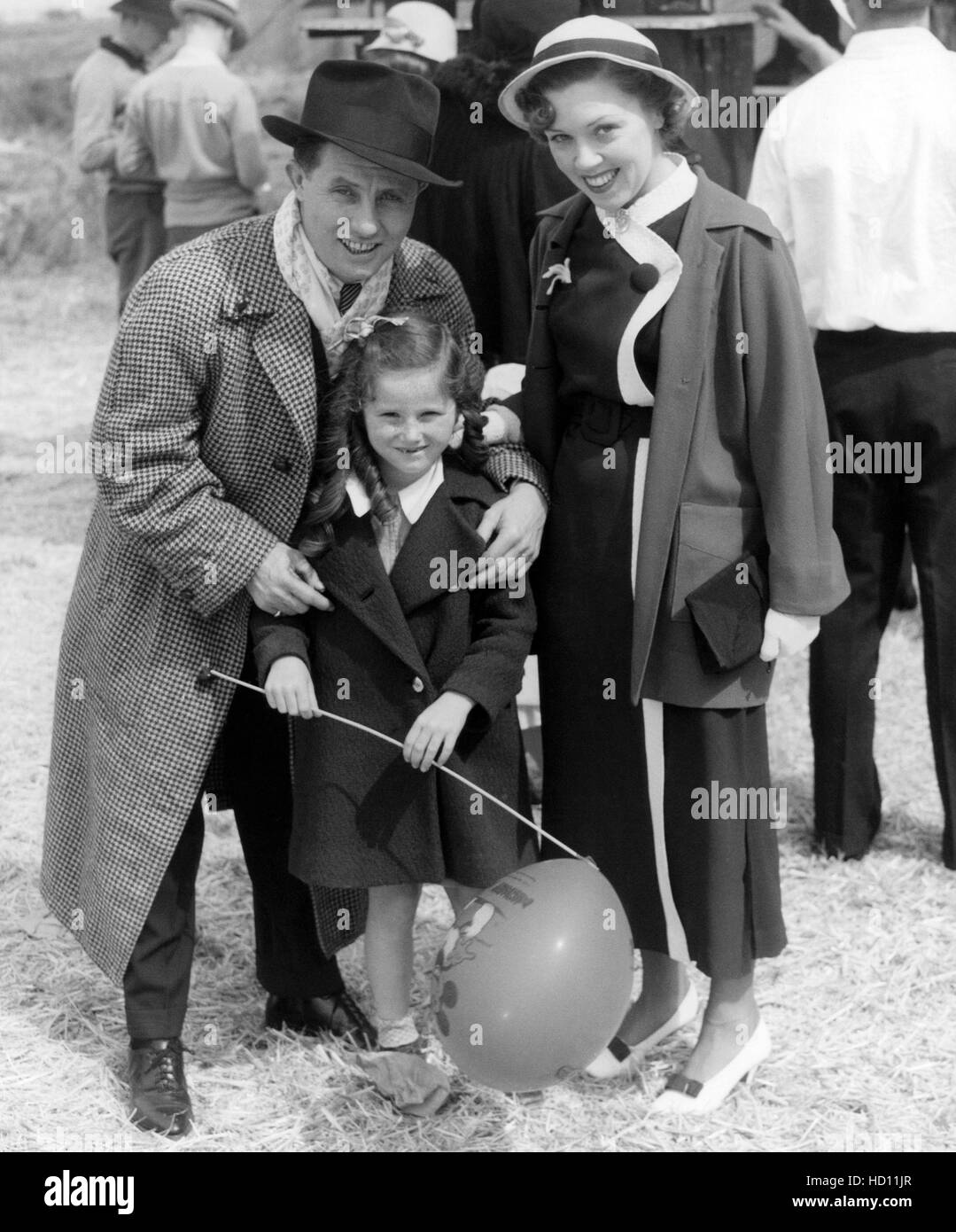 From left: Bert Wheeler at the circus with daughter, Patricia, and ...