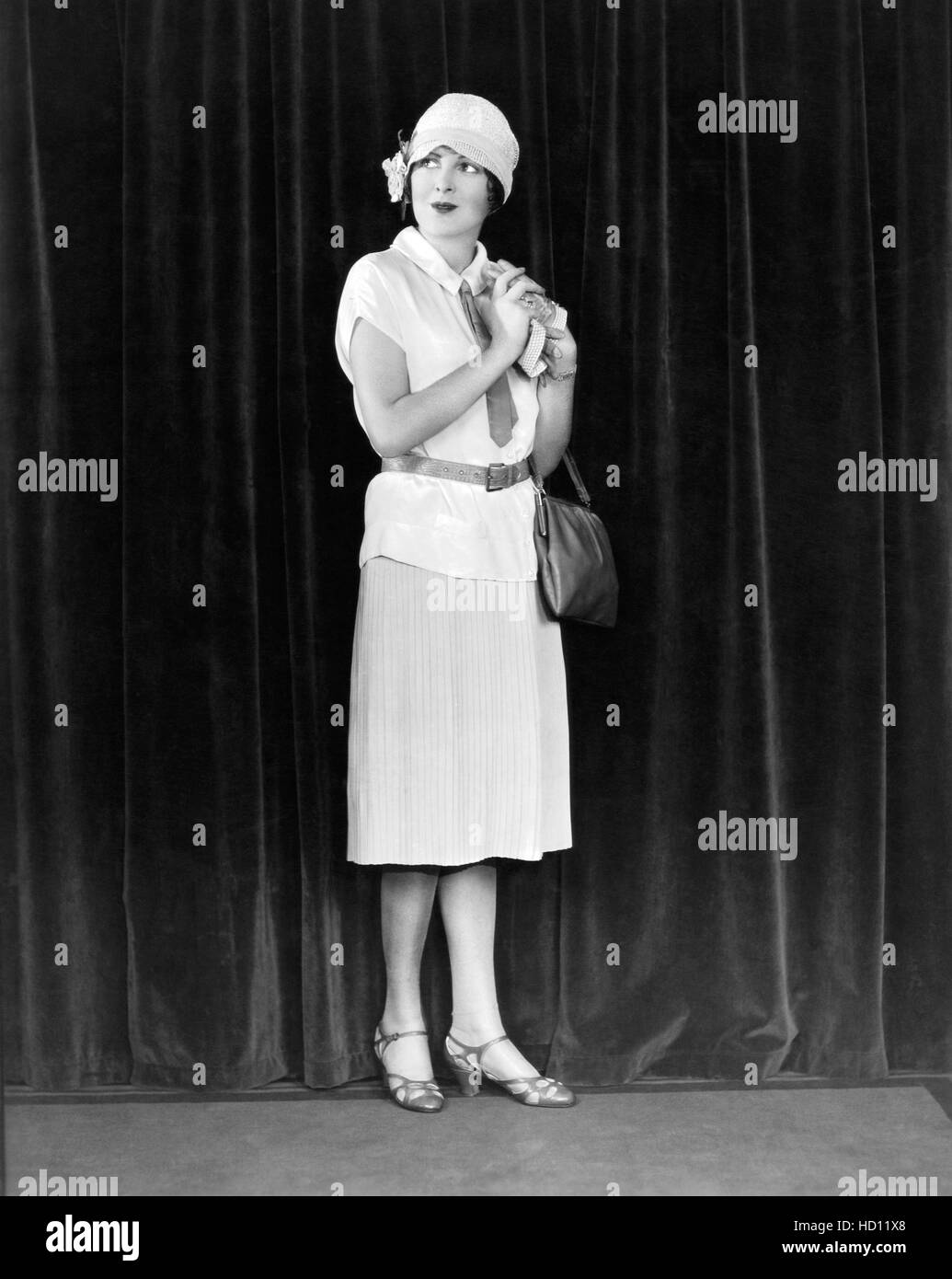 Billie Dove, First National Pictures portrait, ca. late 1920s- early ...