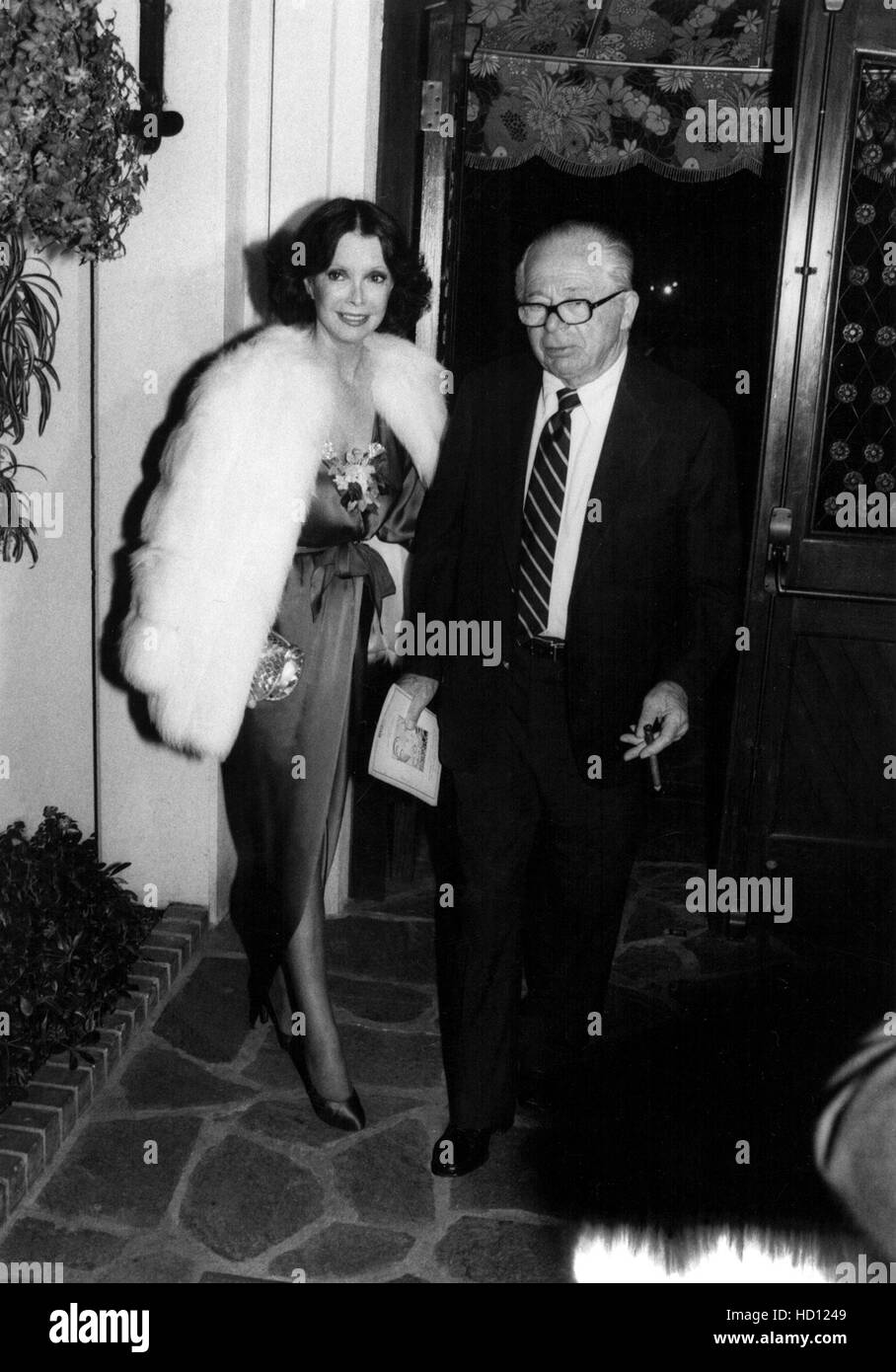 AUDREY WILDER and husband BILLY WILDER attend a premiere, 1982 Stock ...