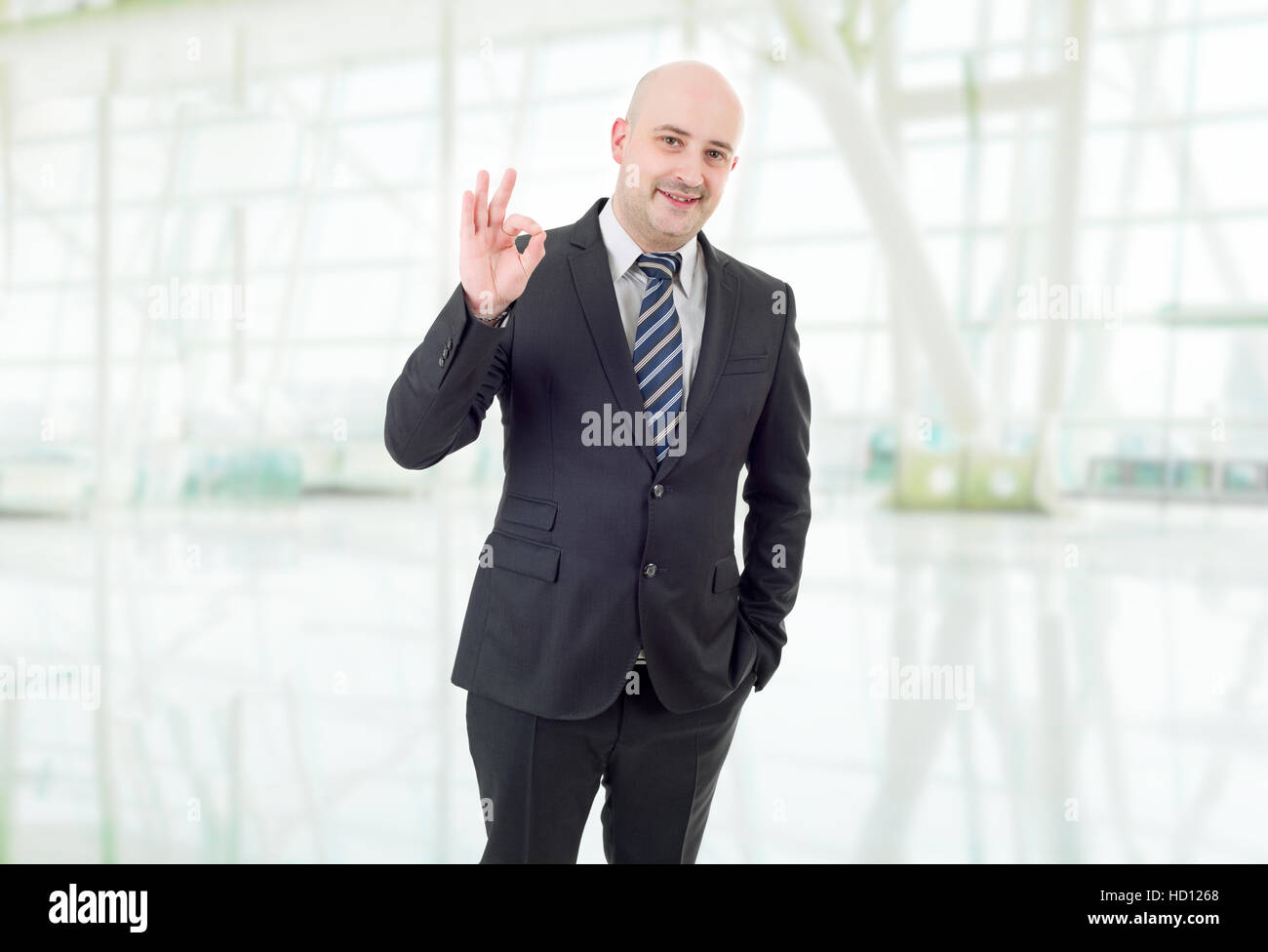 Winner expression office hi-res stock photography and images - Alamy