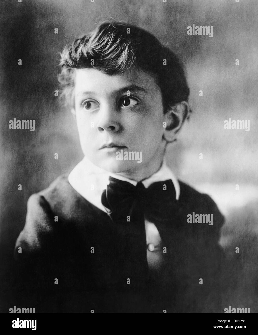 Child star Bobby Connelly, who died in 1922, age 13 (photo ca. 1918 ...