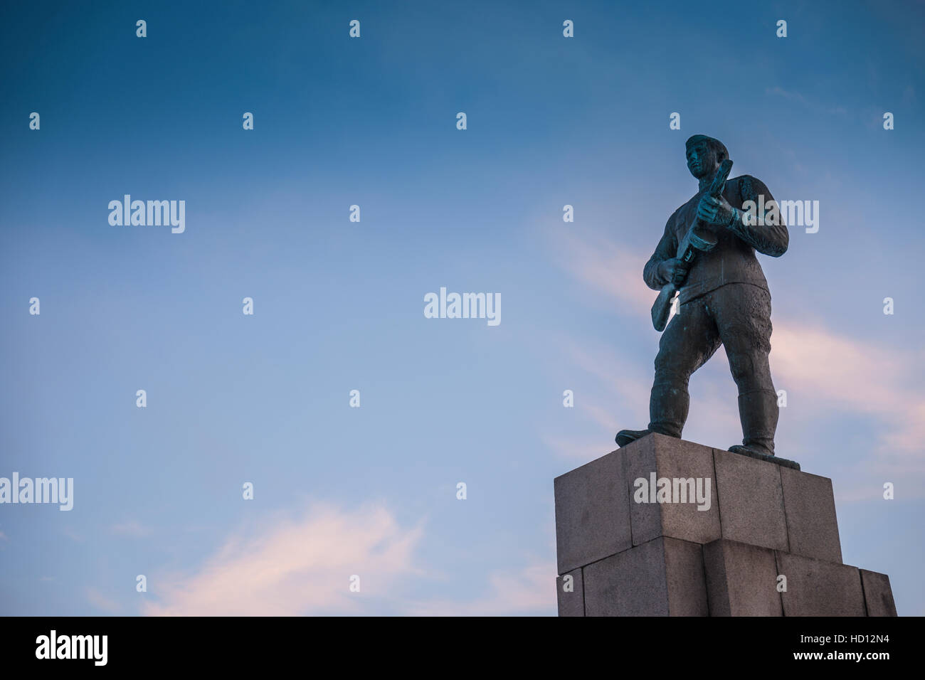 War memorial to the Russian dead of world war 2, Kirkenes, Northern ...