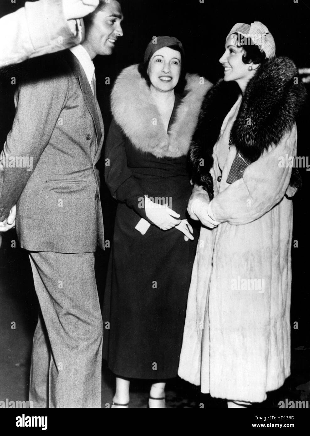 Clark Gable, his then wife Maria Franklin Printiss, Claudette Colbert ...