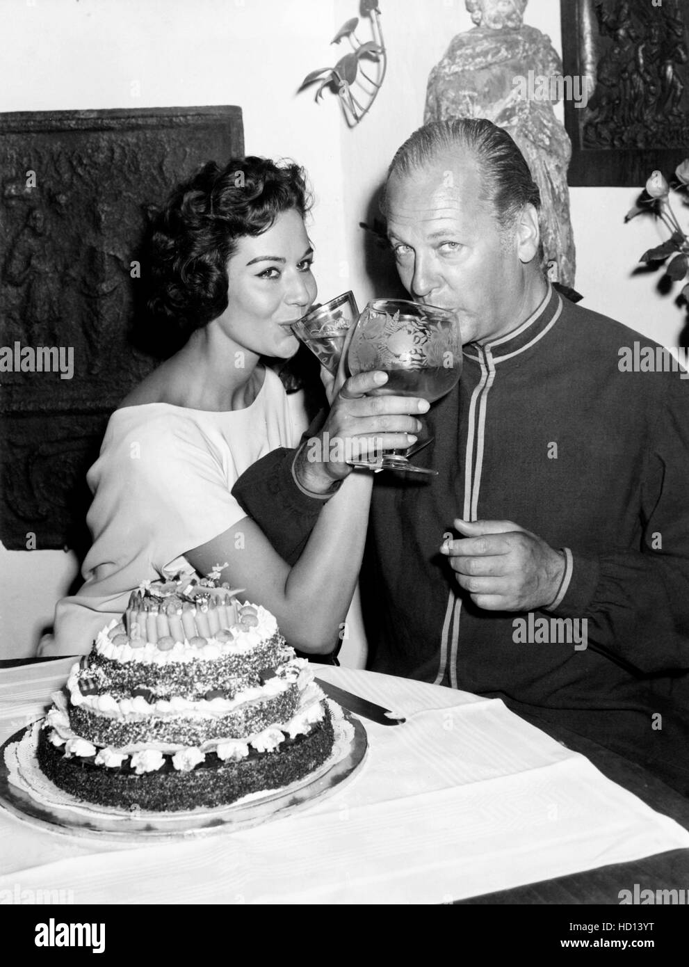 The wedding of Curt Jurgens, right, and his fourth wife, model Simone ...