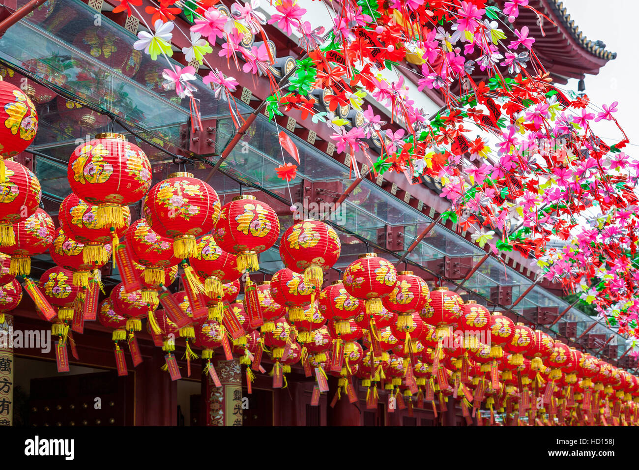 Chinese Lanterns outside a Building in Singapore Stock Photo - Alamy