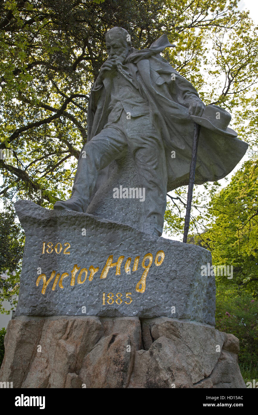 Statue of Victor Hugo in Candie Gardens St Peter Port Stock Photo - Alamy