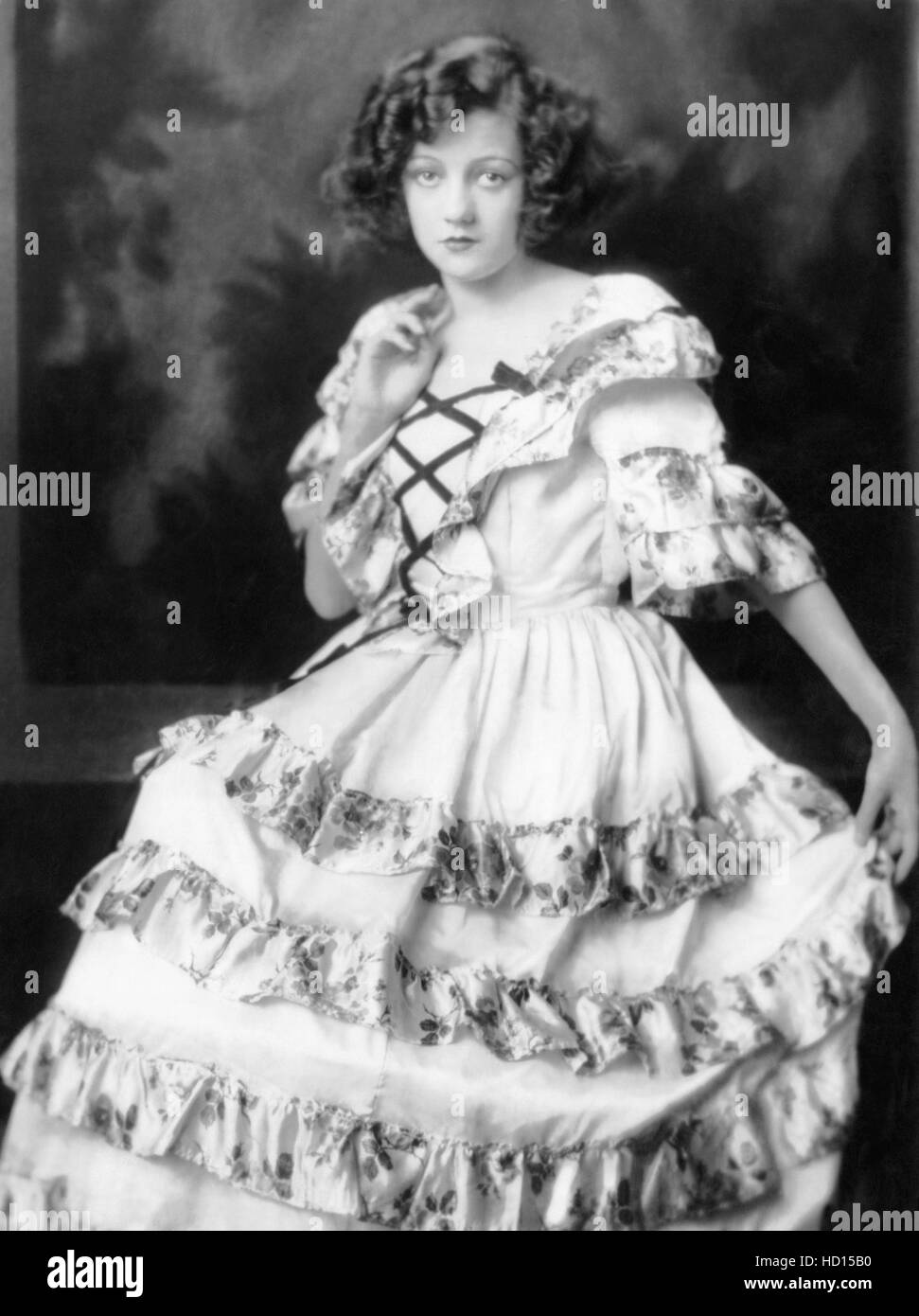 Silent movie actress Elinor Fair, ca. mid-1920s (photo by Alfred Cheney ...