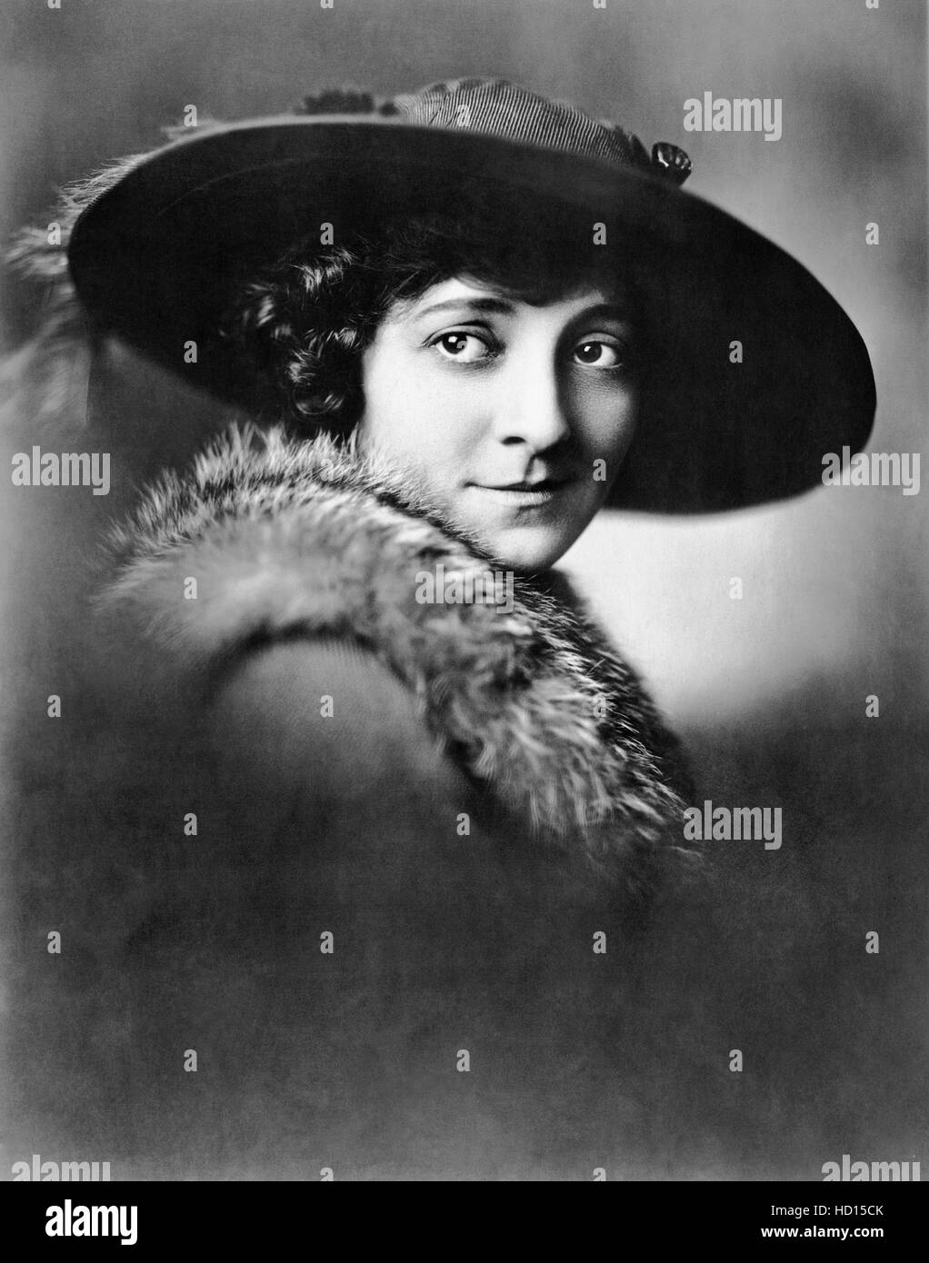 Actress and screenwriter Elsie Janis, 1915 Stock Photo - Alamy