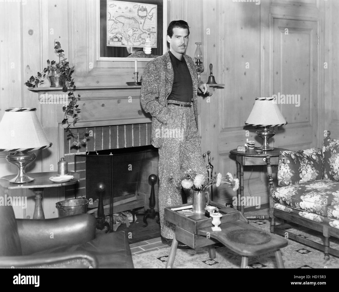 Fred MacMurray, at home, 1937 Stock Photo - Alamy