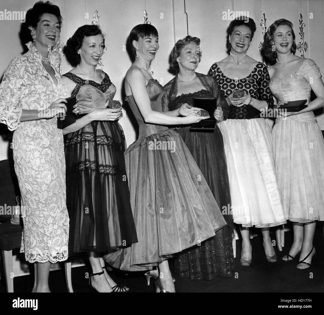 Rosalind Russell, Sybil Trubin, Carol Haney, Helen Hayes, Nancy Kelly ...