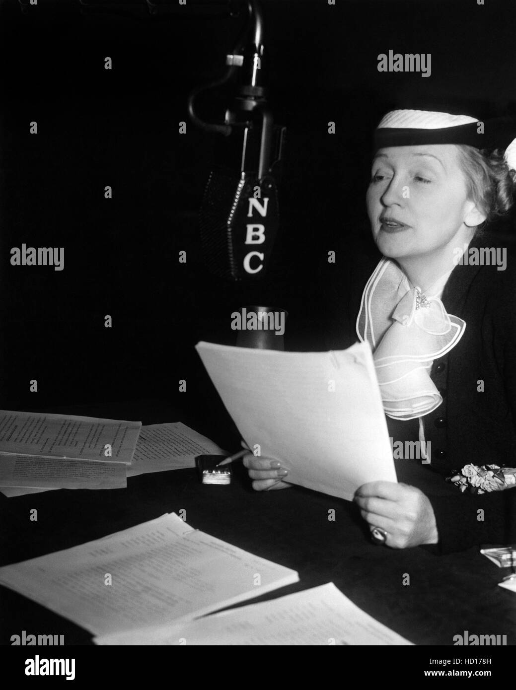 Hedda Hopper on her NBC radio show, MAR-O-OIL MOVIE MAGAZINE, 1942 ...