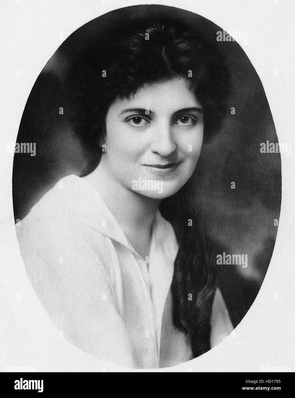 Silent movie star Helen Holmes, ca. mid-1910s Stock Photo - Alamy