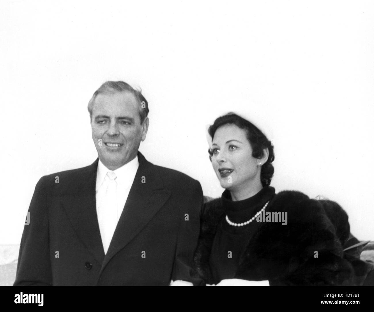 W. Howard Lee, Hedy Lamarr after their marriage in New York, 1953 Stock ...