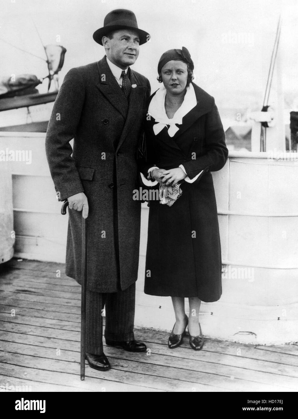 From left: Herbert Marshall with wife, Edna Best, on the S.S. Olympic ...