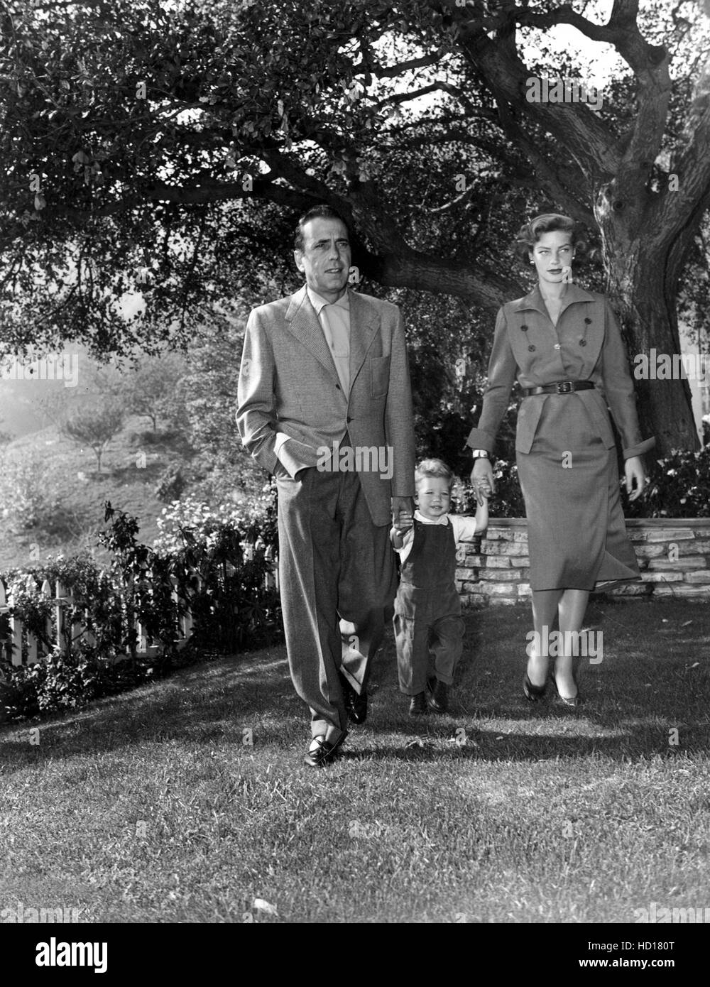 HUMPHREY BOGART, STEPHEN BOGART and LAUREN BACALL at home, 1950 Stock ...