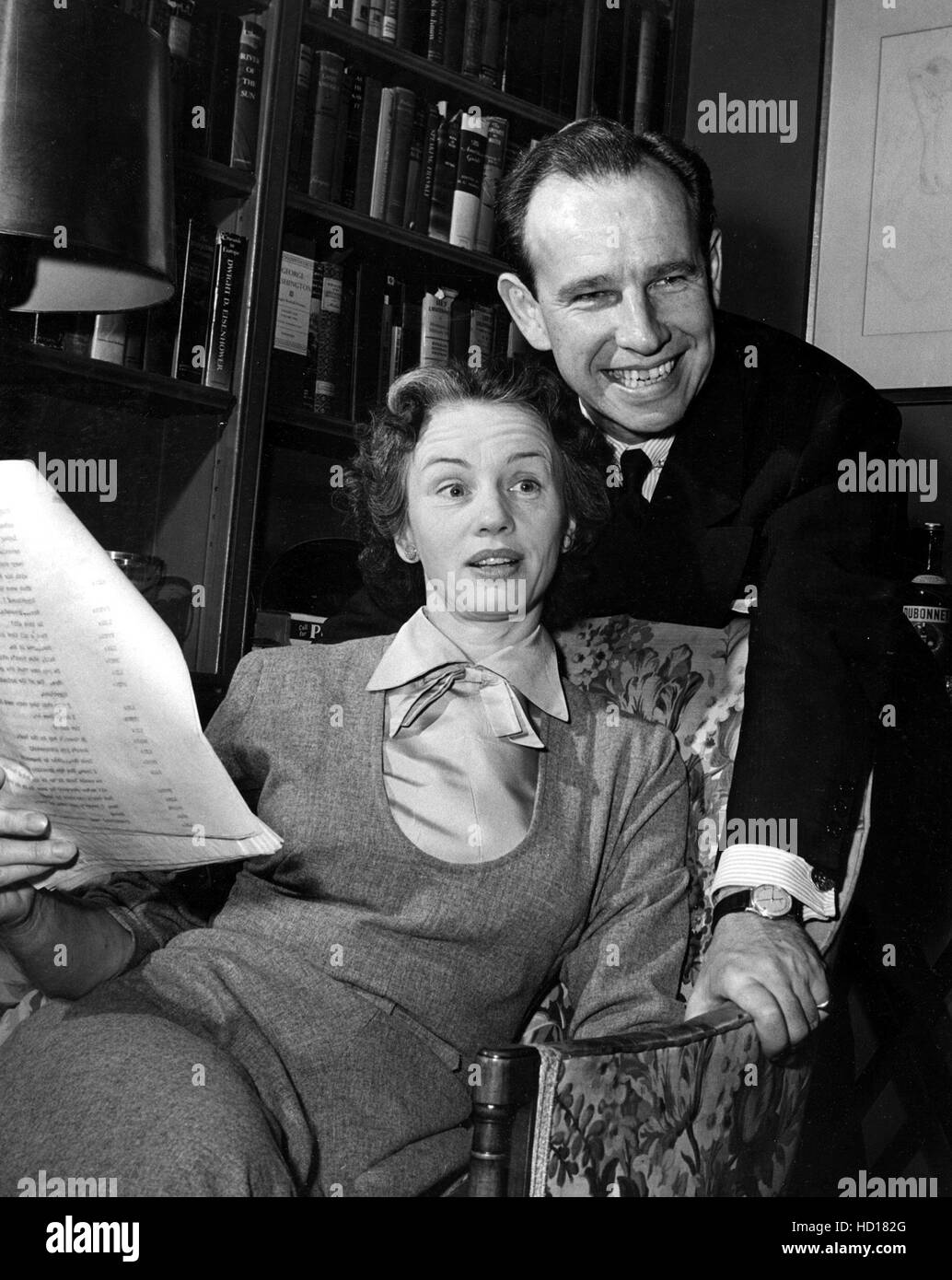 Jessica Tandy and Hume Cronyn rehearse on set of NBC Radio Show - The ...