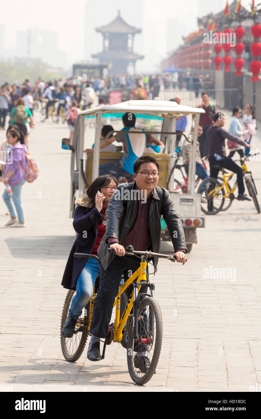 Xi'an city wall bicycle china hi-res stock photography and images - Alamy