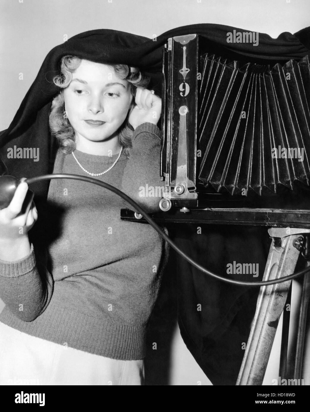 MGM starlet Janet Leigh, fooling around with a camera, September 1947 ...