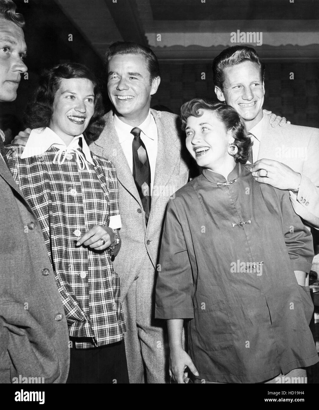 From left: Joseph Cotten, Barbara Long (Mrs. Marshall Thompson ...