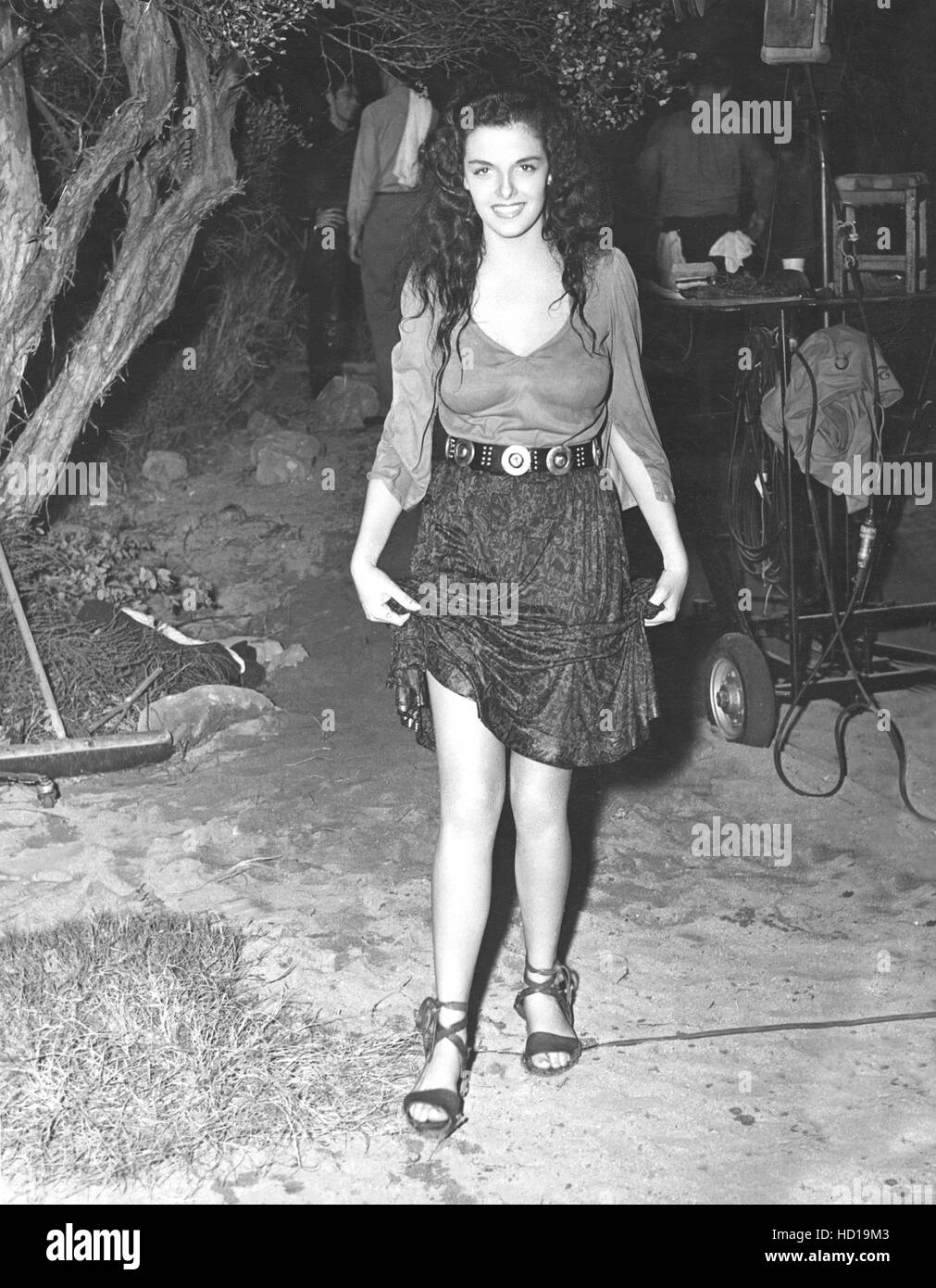 THE OUTLAW, Jane Russell at age 20, on set, 1941 Stock Photo - Alamy