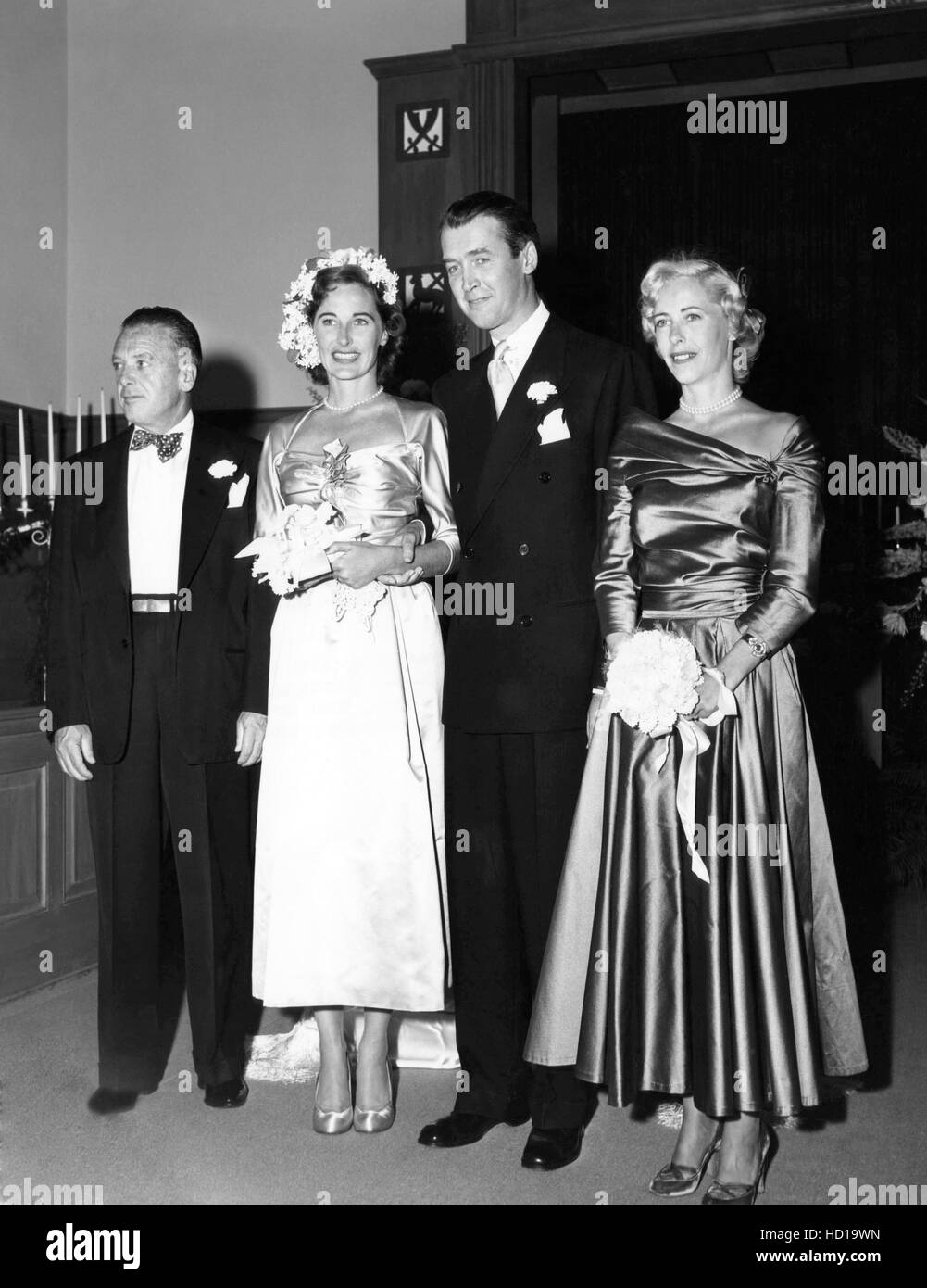Newlyweds Gloria Stewart and James Stewart (center), with best man ...