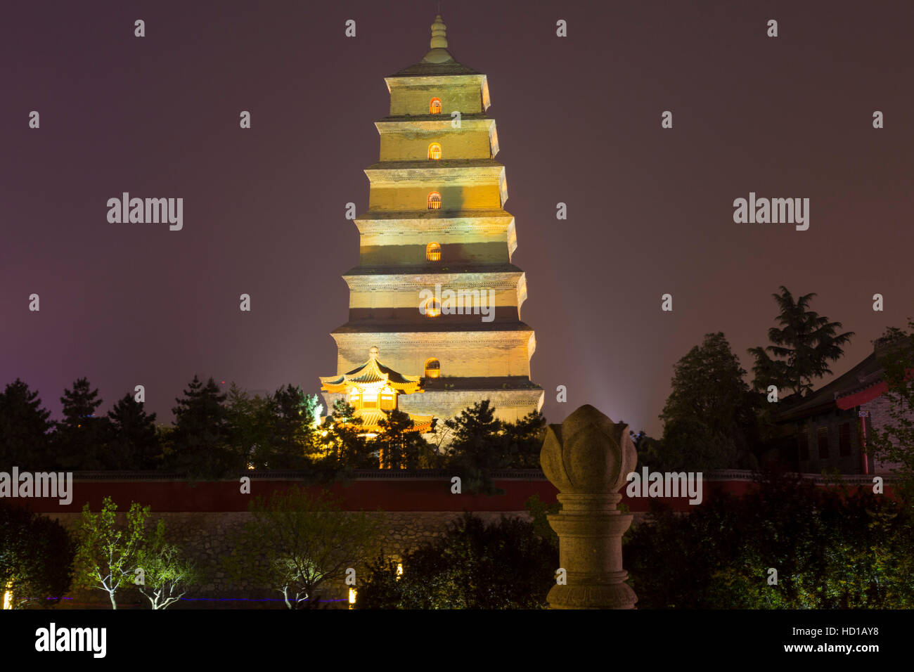 Xian trees hi-res stock photography and images - Alamy