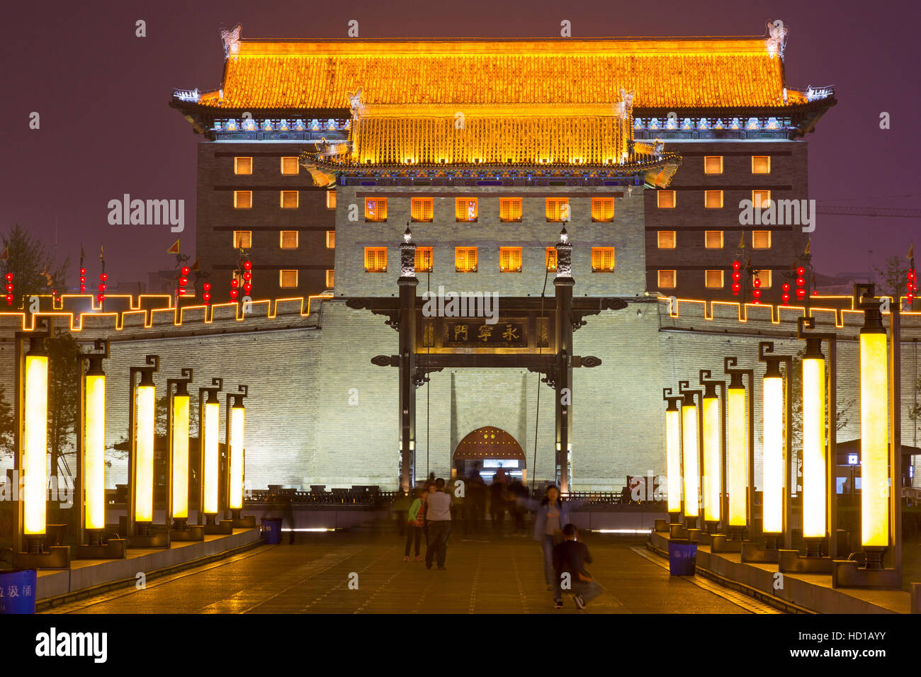 East Gate entrance, Xian city walls at night, Shaanxi, China Stock ...