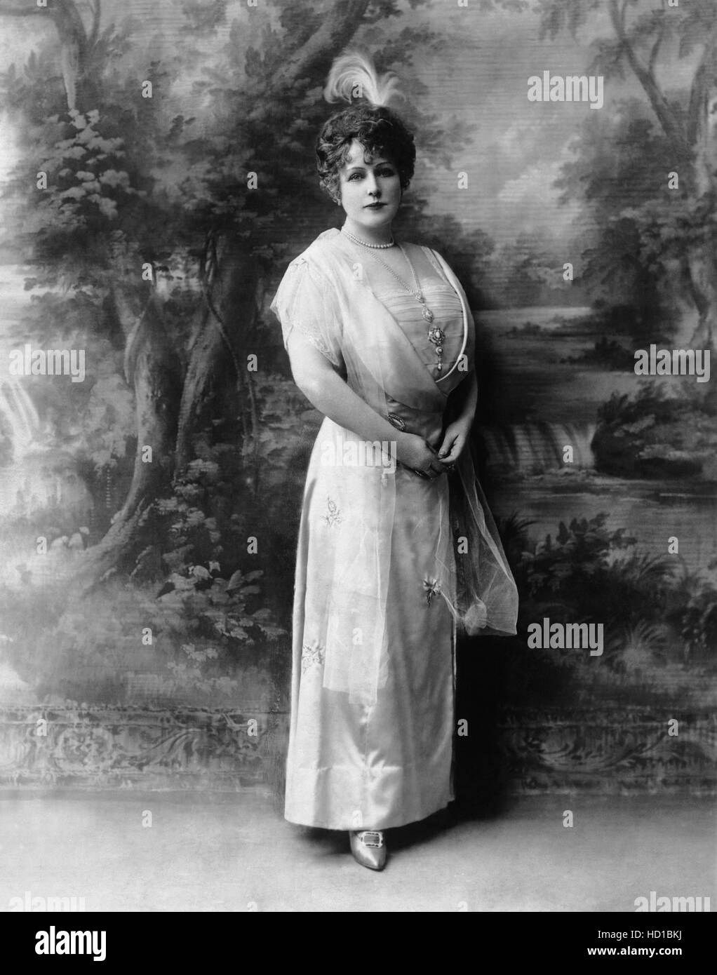 Lillian Russell, early 1910s Stock Photo - Alamy