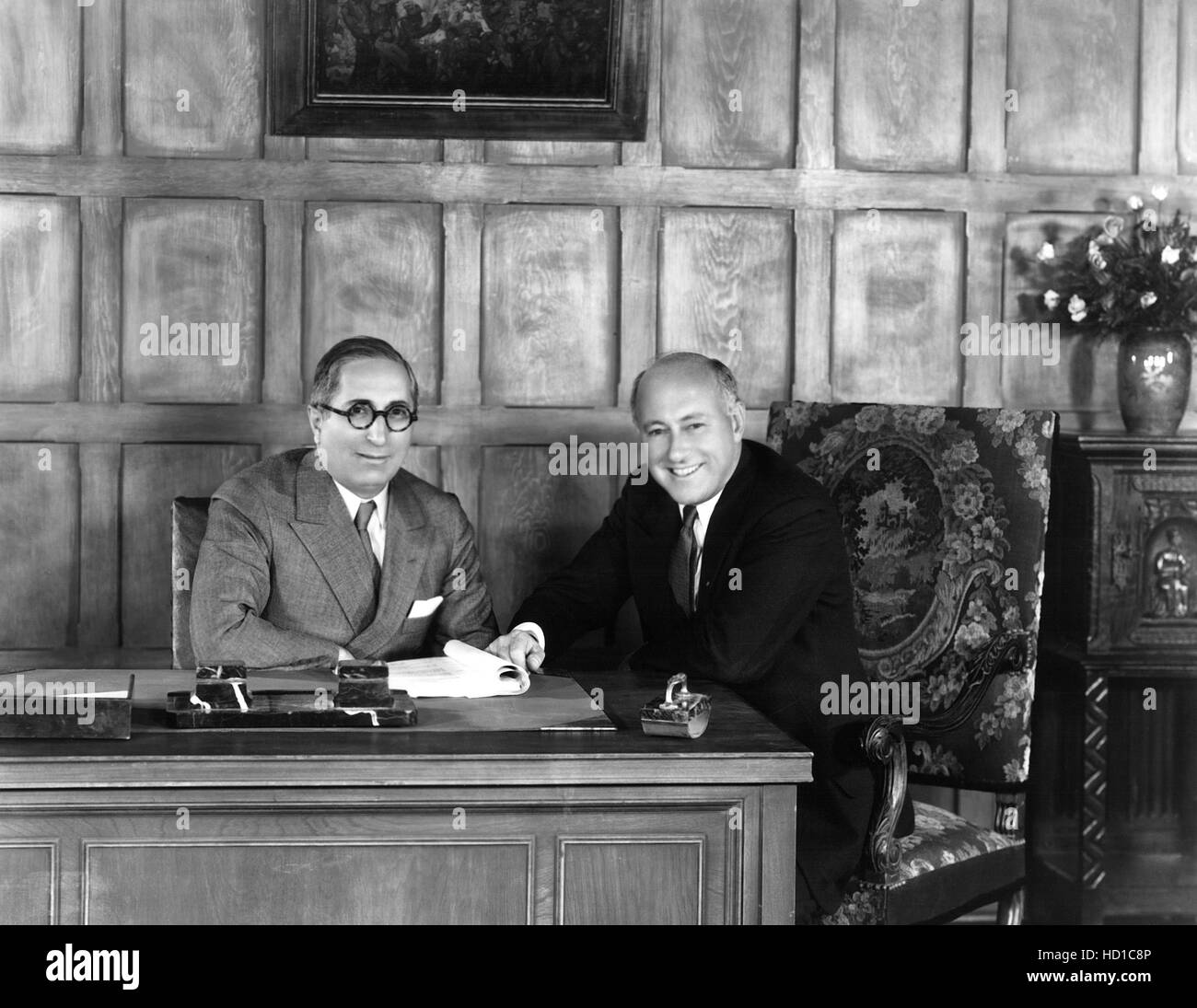 Louis B. Mayer, Cecil B. DeMille around 1930 Stock Photo - Alamy