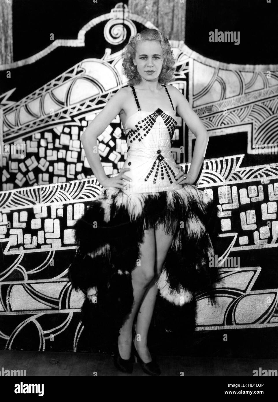 Lyda Roberti in 'Black and Silver Revue,' ca. 1930 Stock Photo - Alamy