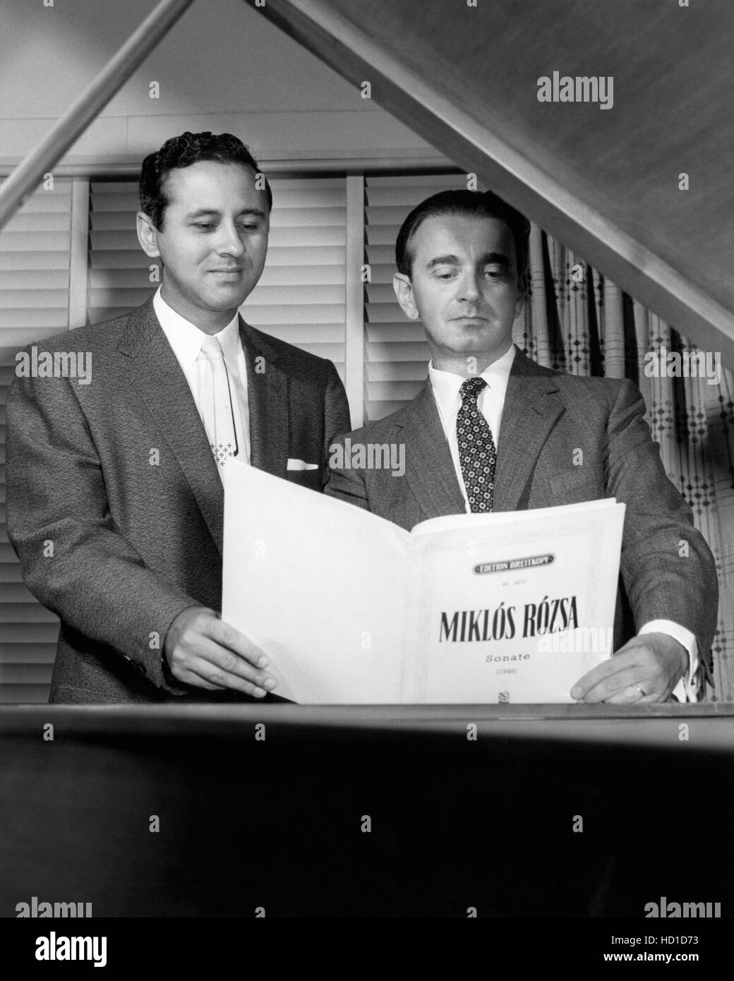 Pianist Leonard Pennario with composer Miklos Rozsa, 1960 Stock Photo ...